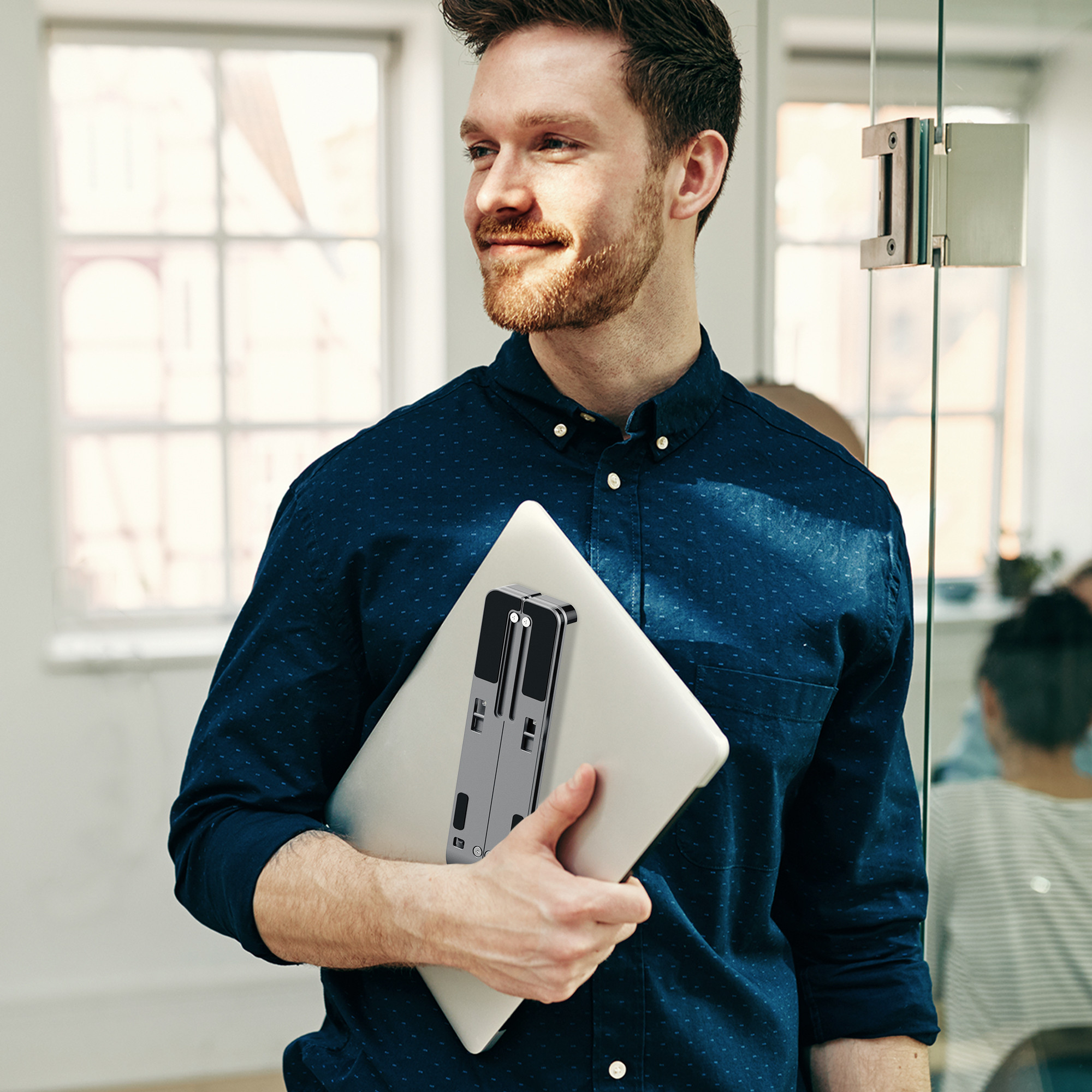 J5 create Laptop Stand with USB™ 4-Port Hub - JTS223 - MSL Digital ...